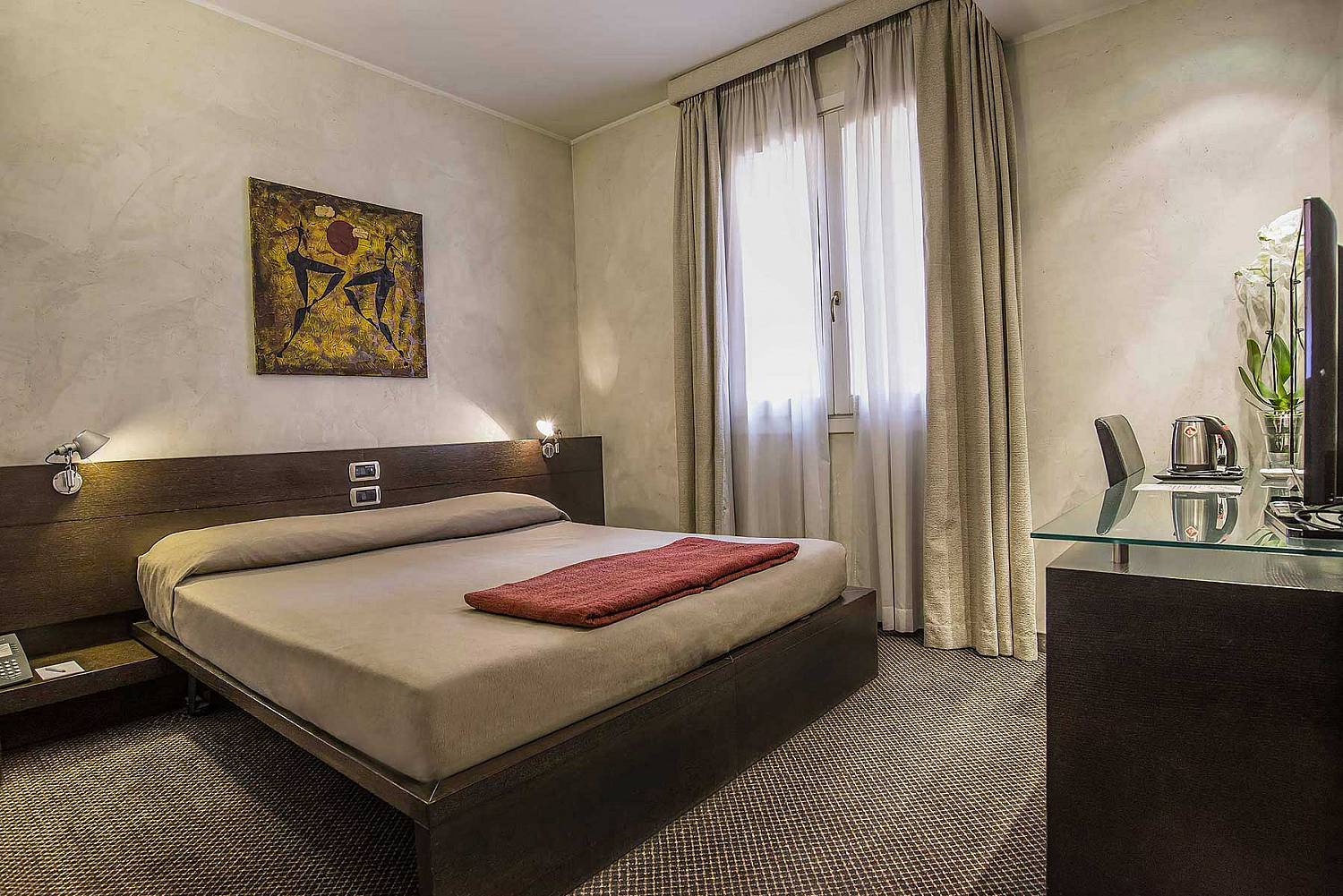 Hotel Accademia | Hotel 3 Stelle a Roma| Galleria Foto